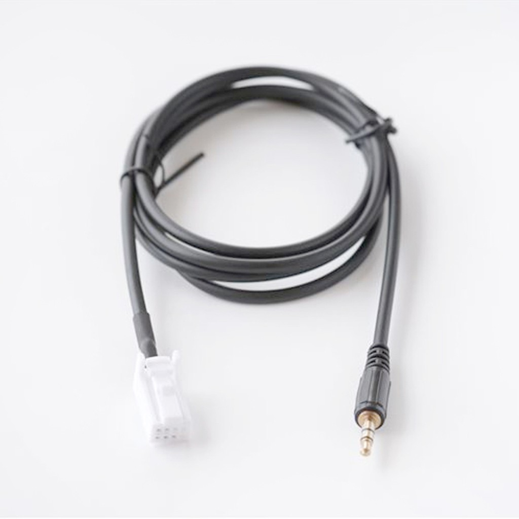 อะแดปเตอร์สายเคเบิ้ล 3.5 มม. AUX IN Jack 8 Pin สำหรับ Suzuki Swift ...