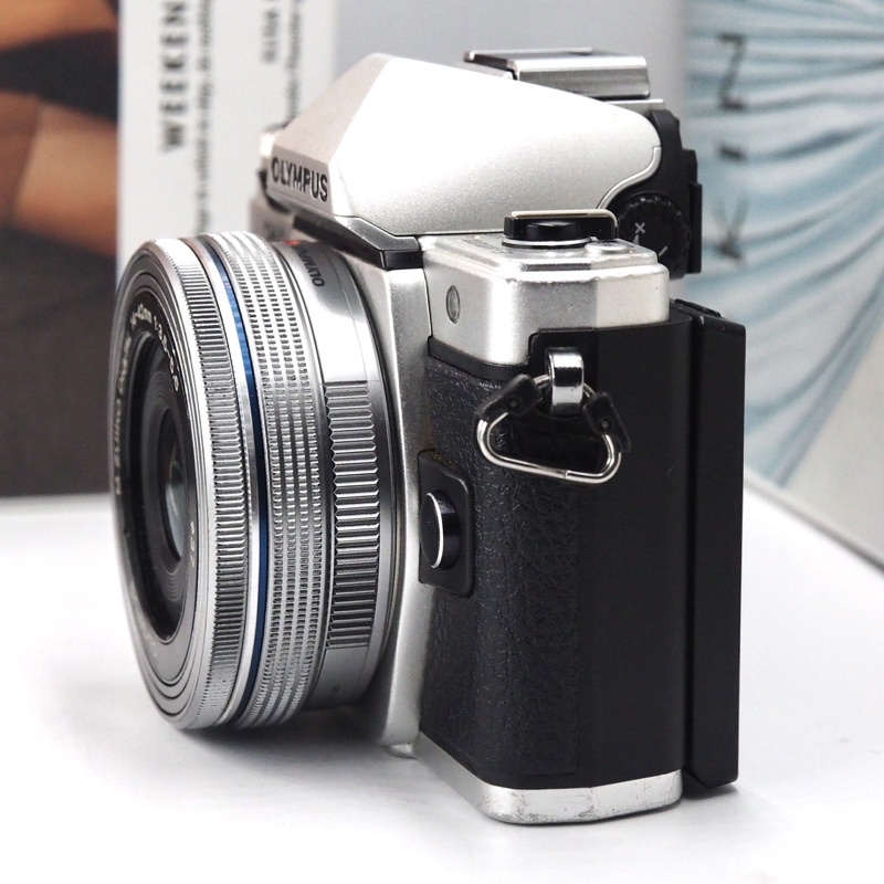 OMD EM10 MARK2 KIT 14-42MM - 2hand.cameras - ThaiPick
