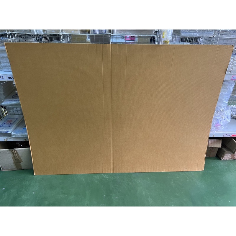 กระดาษลูกฟูก กระดาษลัง Corrugated cardboard ขนาดใหญ่ 121cm.x172 Cm.(10แผ่นมัด) - warm501 - ThaiPick
