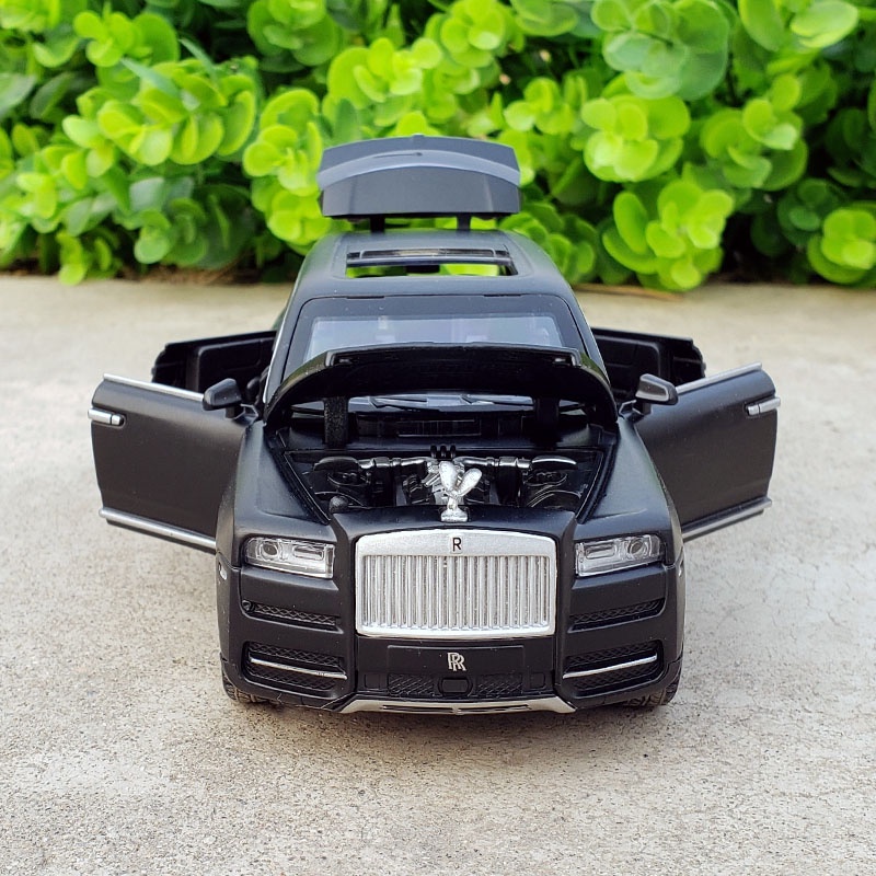 โมเดลรถยนต์จําลอง Slyzer Guide SUV 1: 32 มีเสียงของเล่นสําหรับเด็ก - xj ...