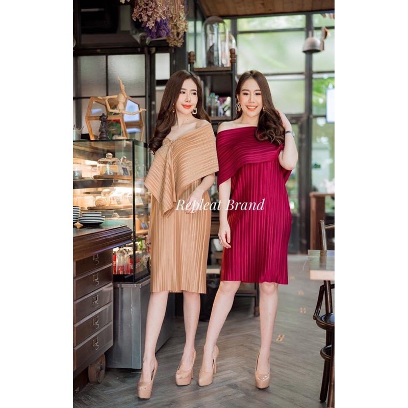 เดรสเปิดไหล่ (ใส่ได้หลายสไตล์)[free size] | Shopee Thailand