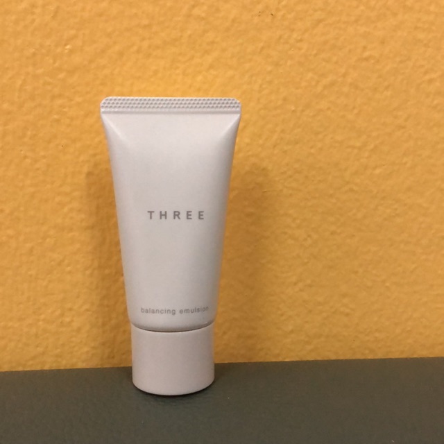 THREE Balancing Emulsion 28 กรัม | Shopee Thailand