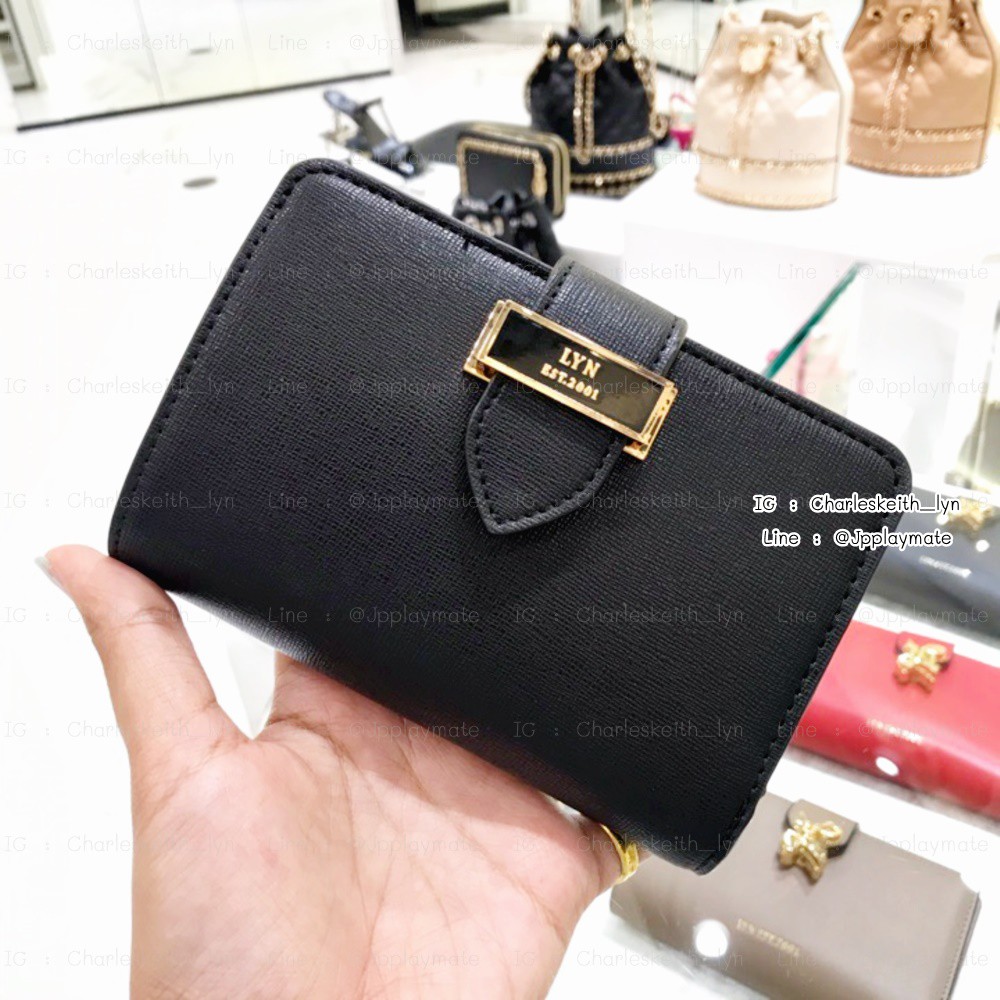 LYN กระเป๋าสตางค์ LYN รุ่น Jackie Short Wallet LL16CWS042 - mdz4437 ...