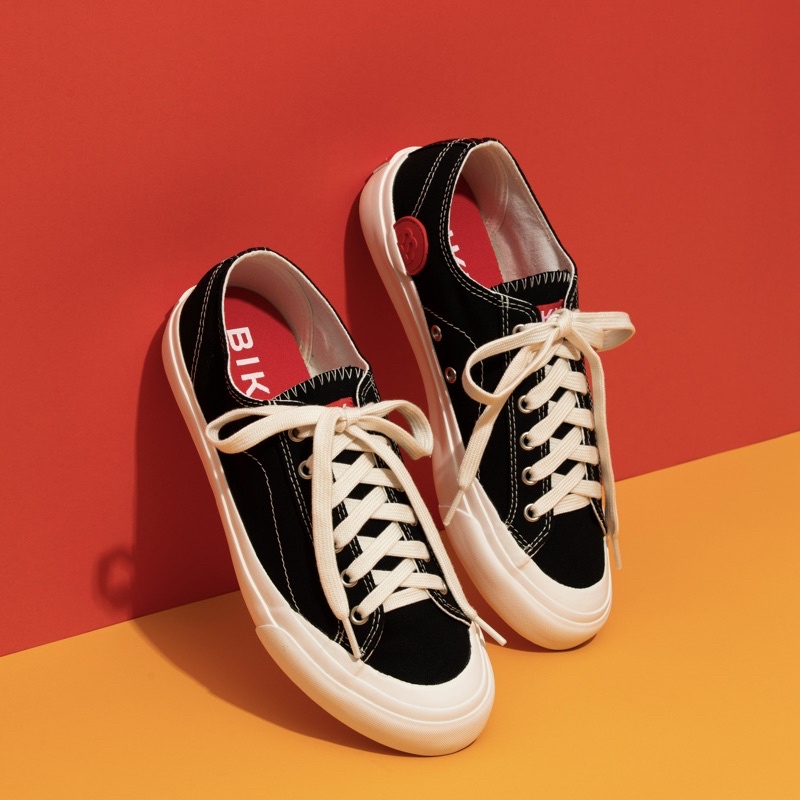 BIKK - รองเท้าผ้าใบ รุ่น Basic Black Size 35-45 รองเท้า รองเท้าผู้หญิง ...