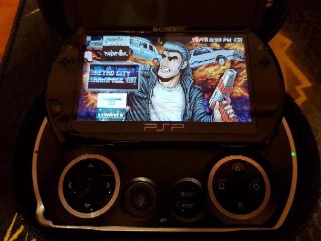 Playstation portable PSP go สีดำ !พร้อมเมม sandisk M2 8G ...