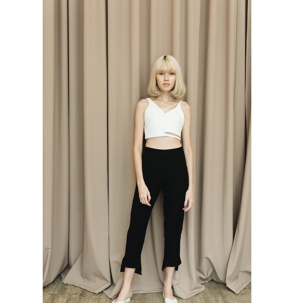 ข้างเกงขายาวผ่าข้าง (Side Out Pants) MANTIKA - mantika_official - ThaiPick