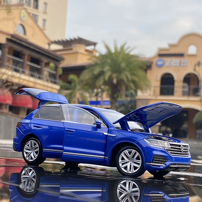 1:32 Toy Car Volkswagen Touareg SUV Alloy Car Diecasts & Toy Vehicles ...