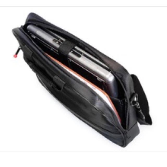 กระเป๋าโน้ตบุ๊ค 15.6 IBM Lenovo Thikpad BISmart Carry case สีดำ ...