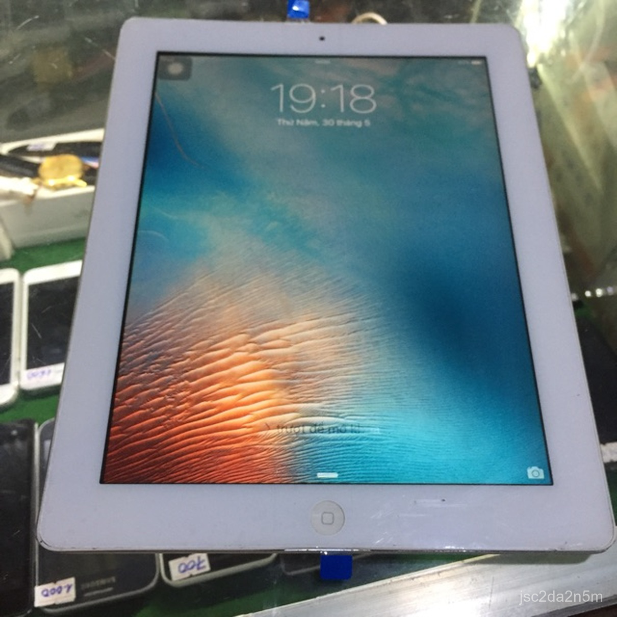 Apple ipad4 มือ2อุปกรณ์ครบชุดและมีกล่องให้ด้วย ไอมือสอง แท้100% WIFI iPad 4 16GB G8vV ...