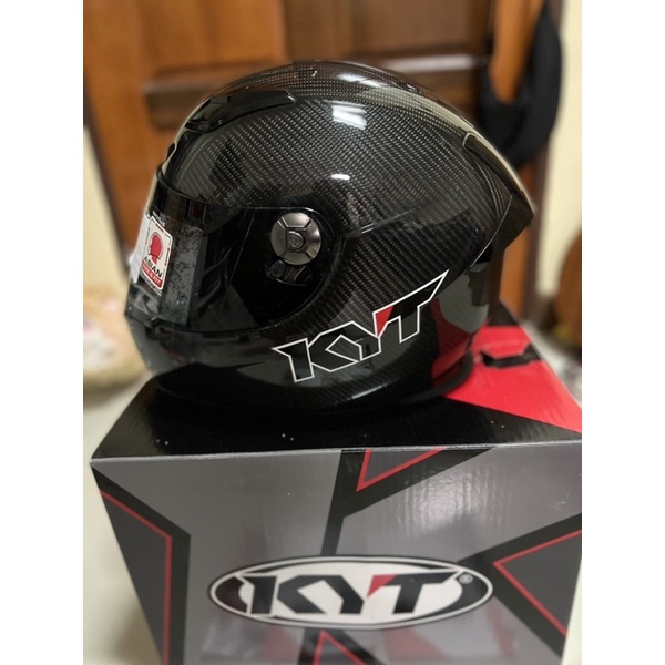 -Sold Out- ส่งต่อ หมวกกันน็อค KYT KR-1 Pure Carbon ของแท้ พร้อมกล่อง (รวมส่ง) - nifty.sis - ThaiPick