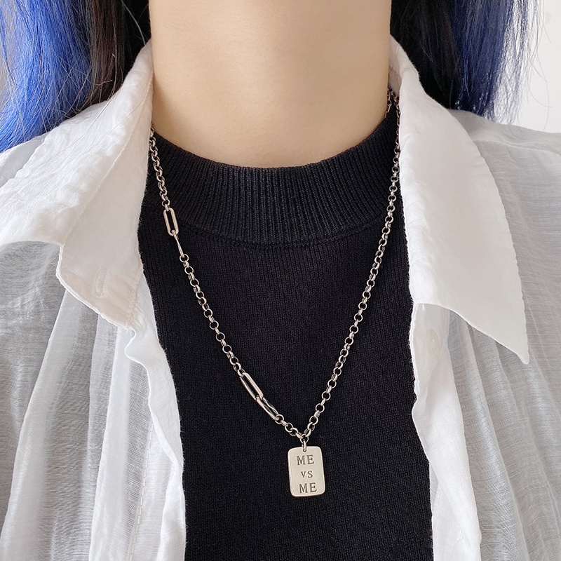 S925เงินสเตอร์ลิงสแควร์แผ่นจดหมายสร้อยคอสำหรับผู้หญิงอินเทรนด์ INS ฮิปฮ ...