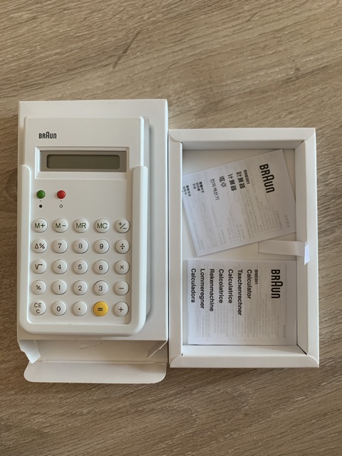 Supreme x Braun ET66 Calculator เครื่องคิดเลข - champiionc - ThaiPick
