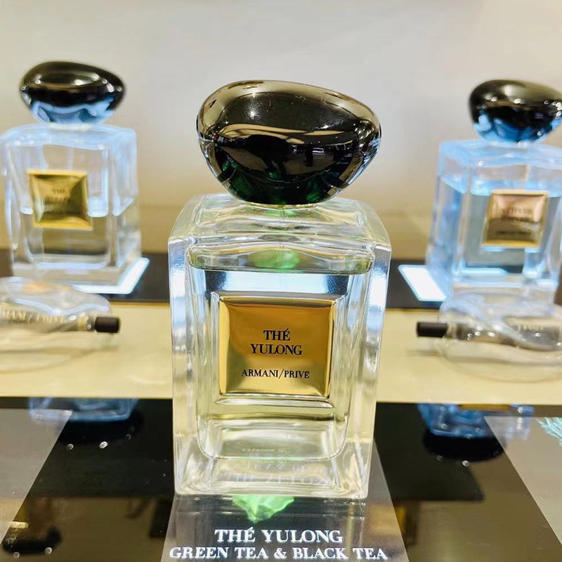 ภาษี -ผลิตภัณฑ์ฟรี Giorgio Armani Armani Prive Les Eaux - The Yulong ...
