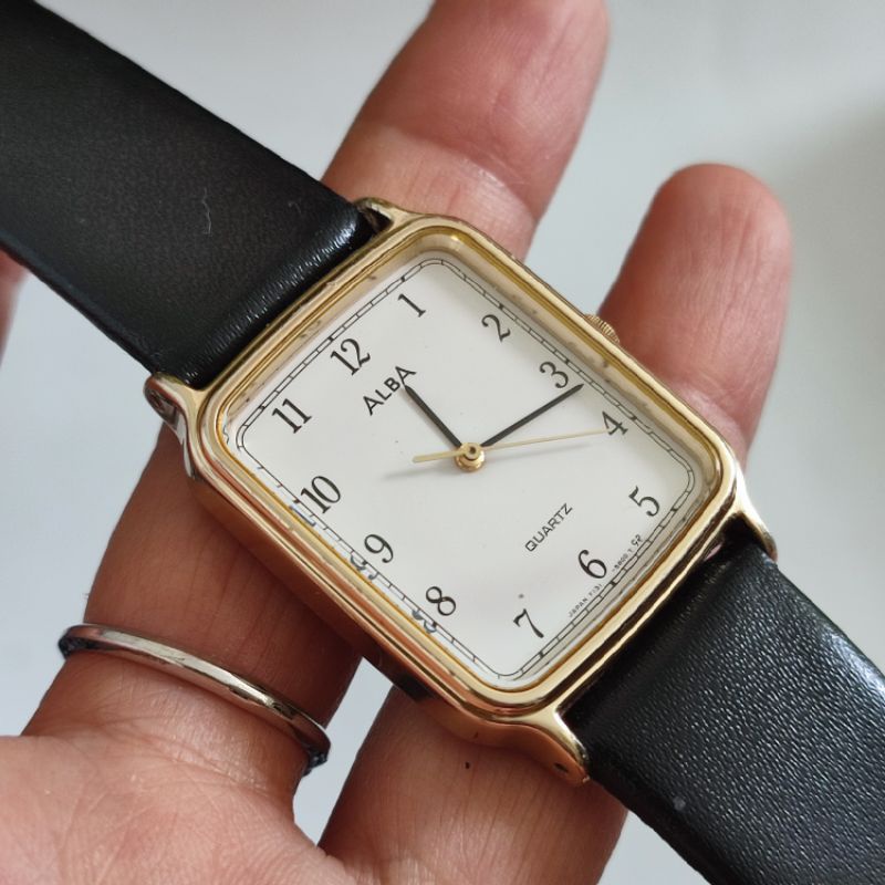 นาฬิกา วินเทจ Alba ของแท้ ทรง tank ระบบ quartz นาฬิกาญี่ปุ่นมือสอง ...