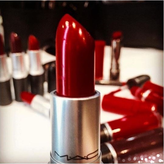 spot Canada MAC lipstick charm bullet ลิปสติกทับทิม woo / สีพริกพริกไทย ...