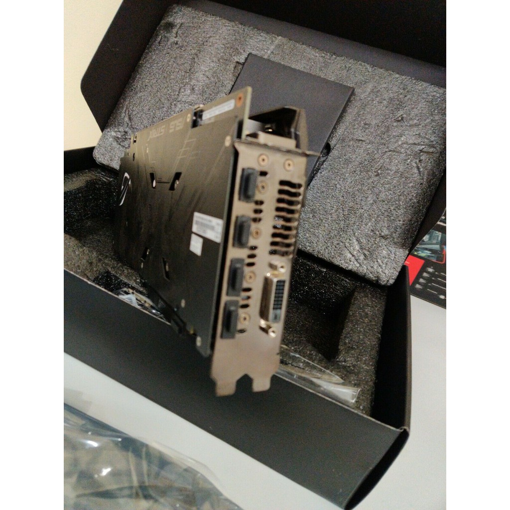 ASUS AMD Radeon RX 580 8GB GDDR5 Graphics Card (ROG-STRIX-RX580-O8G ...