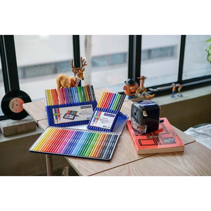 [Staedtler] Ergosoft 157 box containing 36 coloured pencils in assorted ...