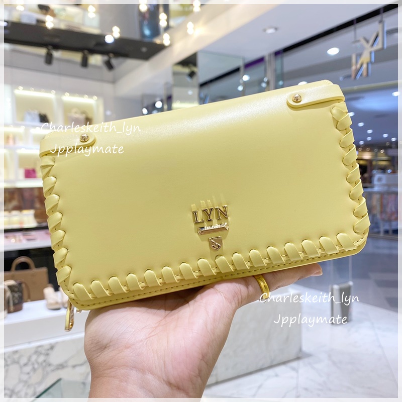 LYN กระเป๋าสตางค์ LYN กระเป๋าสะพาย รุ่น Mille Wallet On Chain ...