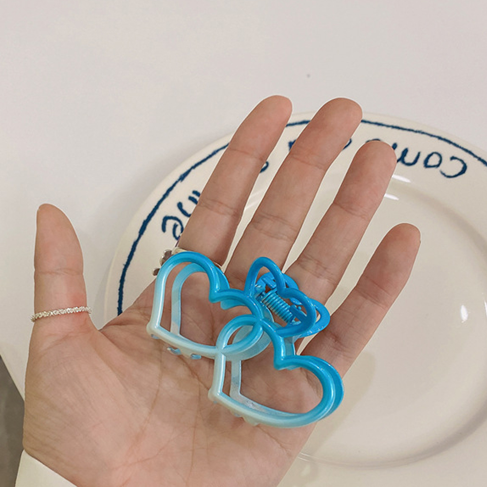 QQMALL Accessories Shark Catch Clip Women Hair Clamps Hair Claw Heart ...