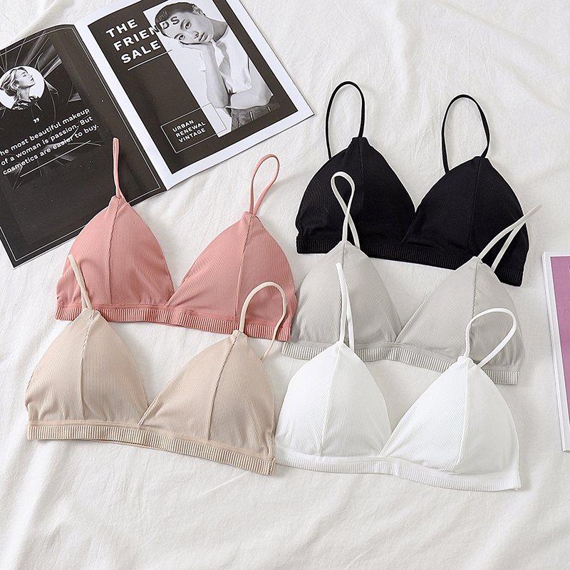 Aชุดชั้นในสตรีไร้รอยต่อทรงสามเหลี่ยม crOS | Shopee Thailand