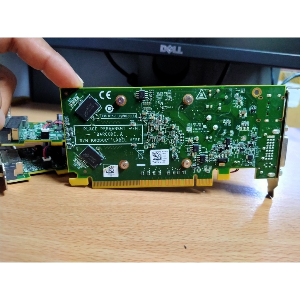 AMD Radeon R5 340 2 GB พอร์ทการเชื่อต่อ ( DVI DP) Memory Size 2 GB ...