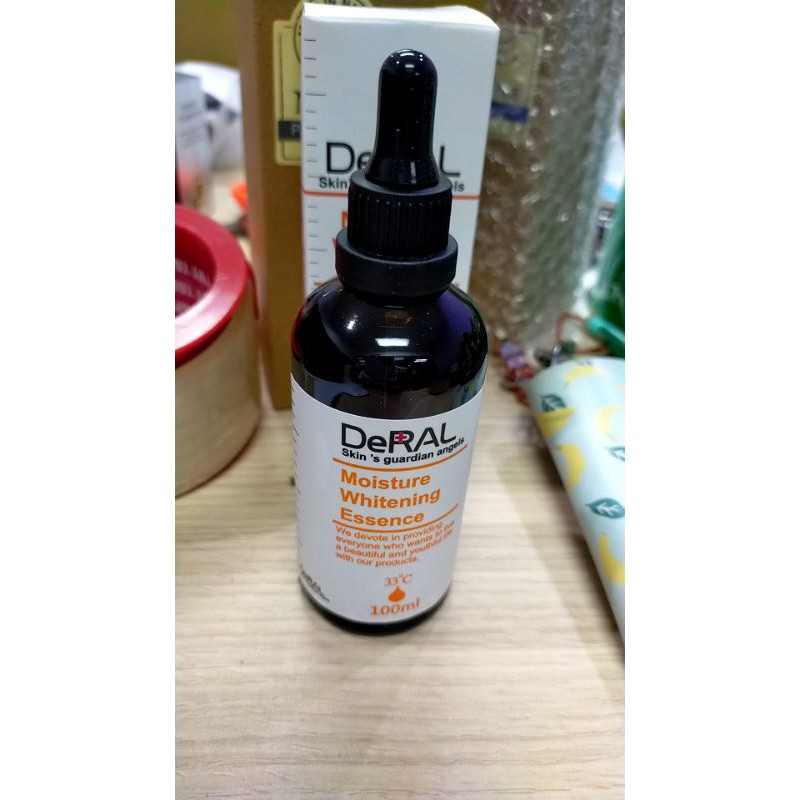 ได้4ขวด!! DERAL มอยส์เจอร์ไวท์เทนนิ่ง เอสเซ้นส์ (วิตามินซี 33℃) เซรั่ม ...