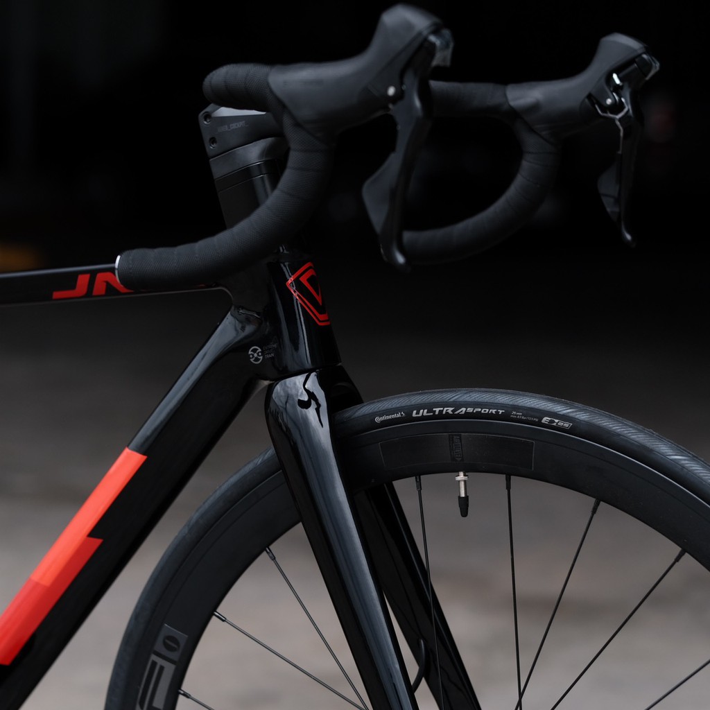 Vesuvio Disc แฮนด์คาร์บอน ชุดขับ 105 เสือหมอบ Java เฟรมคาบอน - thepbikeco - ThaiPick