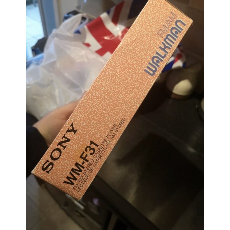 Very Rare เครื่องเล่นเทป Sony Walkman WM-F31 ปี1987 - cassetteroom ...
