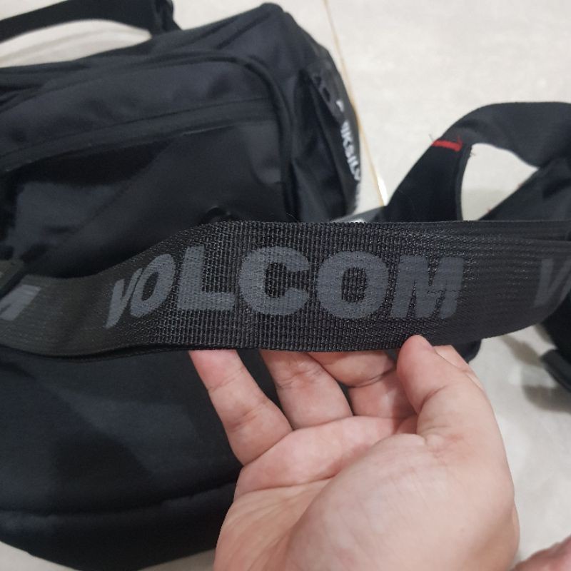 Volcom Original Cordura Sling Shoulder Waistbag à¸ à¸£à¸°à¹€à¸›à¹‹à¸²à ...