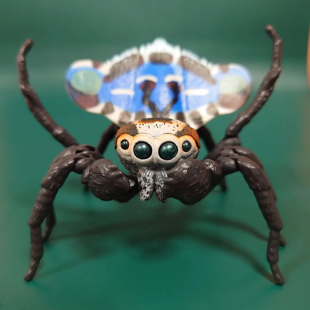 NewGenuine Gashapon Toys Simulation Insect Biographical Book Peacock ...