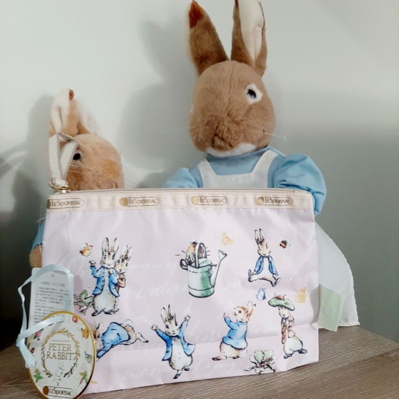 กระเป๋าอเนกประสงค์ Lesportsac Peter Rabbit ป้ายห้อย - baanjames - ThaiPick