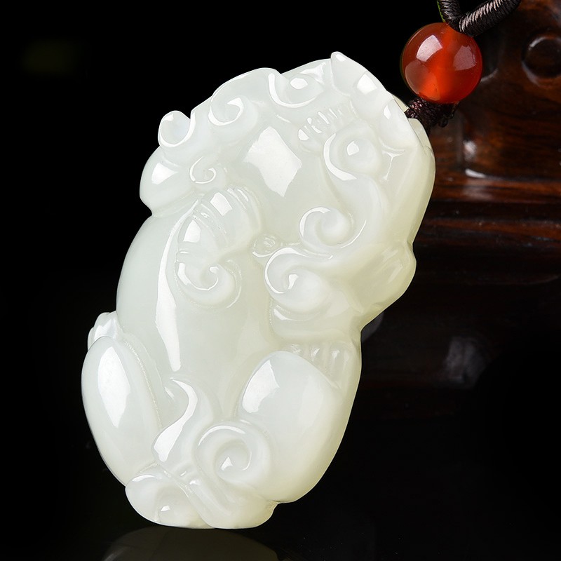 ขายร้อน Xinjiang Hotan จี้หยก ชาย-หญิง ผู้กล้าหาญ จี้หยกนำโชค จี้หยก ...