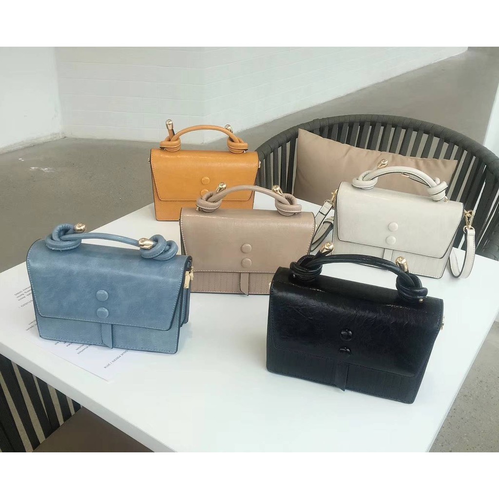 NO.8481กระเป๋าถือและสะพายข้างมาแล้ว - dokrug2121 - ThaiPick