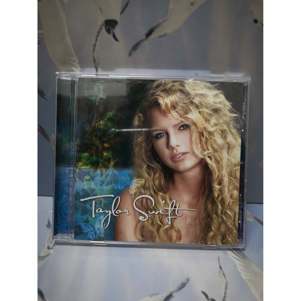 Taylor Swift - Debut Album 2008 reissue enhanced edition (bonus videos ...