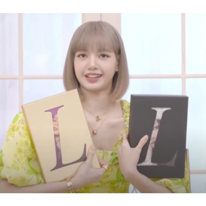 พร้อมส่ง YG SELECT EDITION KTOWN4U GIFT LISA FIRST SINGLE ALBUM LALISA ...