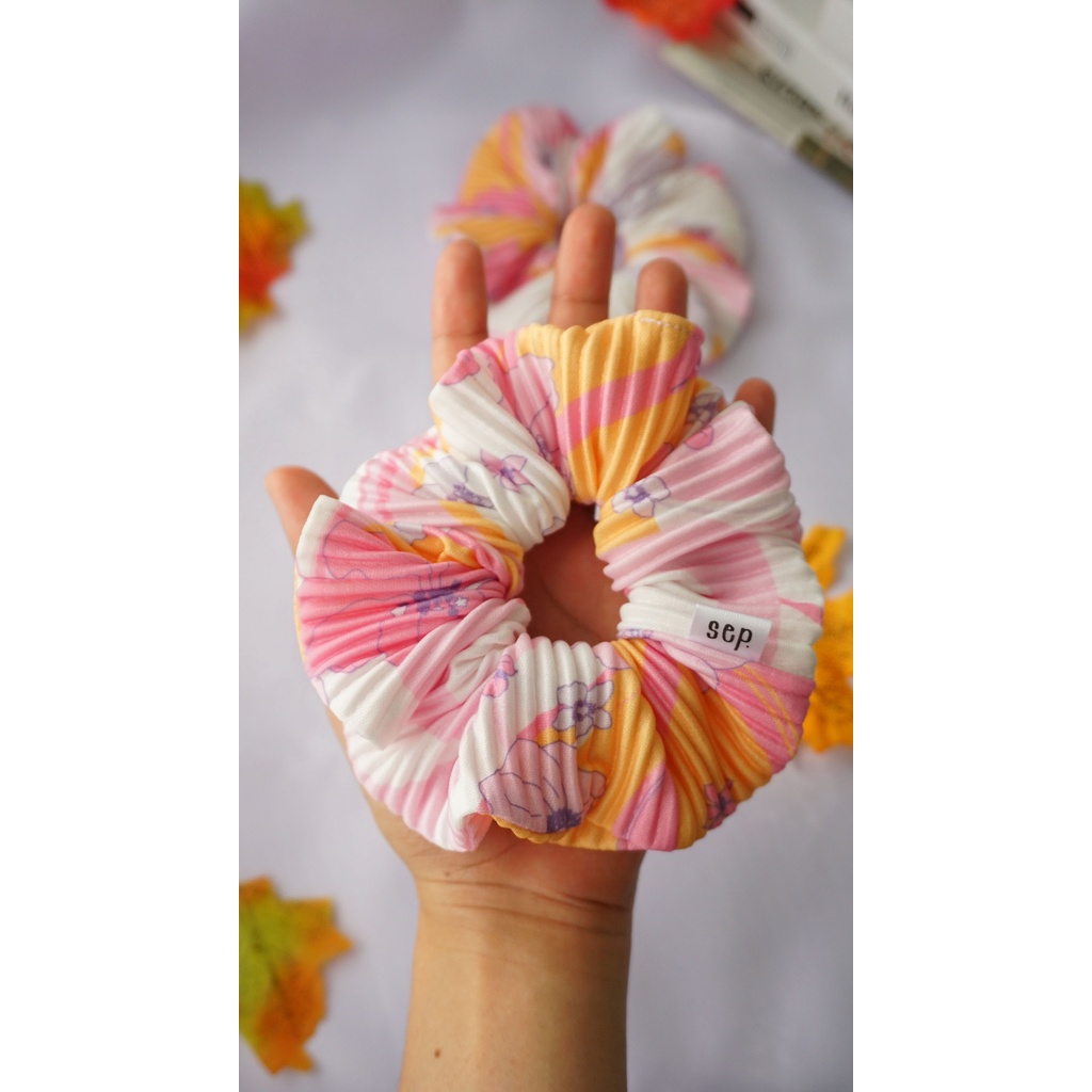 แฮนเมด ยางรัดผมโดนัทผ้าพลีท - Pleated Donut scrunchies - september ...