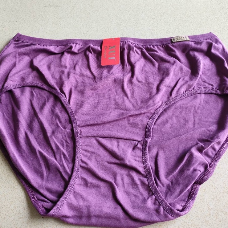 กางเกงในผู้หญิง XUI 5116 ป้ายหนัง จัมโบ้ ผ้านิ่ม ใส่สบายมาก เต็มตัว ...