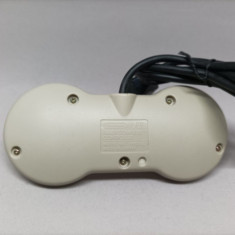 จอยนินเทนโดแท้ สำหรับเครื่อง ฟามิคอมรุ่นเอวี และ NES Original ...