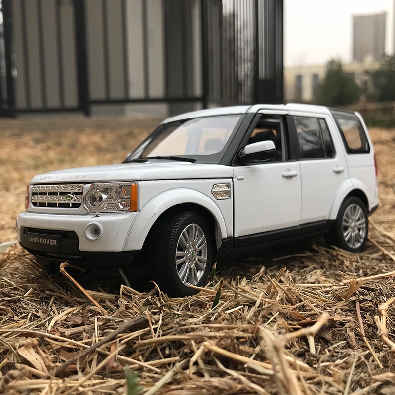 Welly 124 Land Rover Discovery 4 white alloy car model Diecasts Toy ...