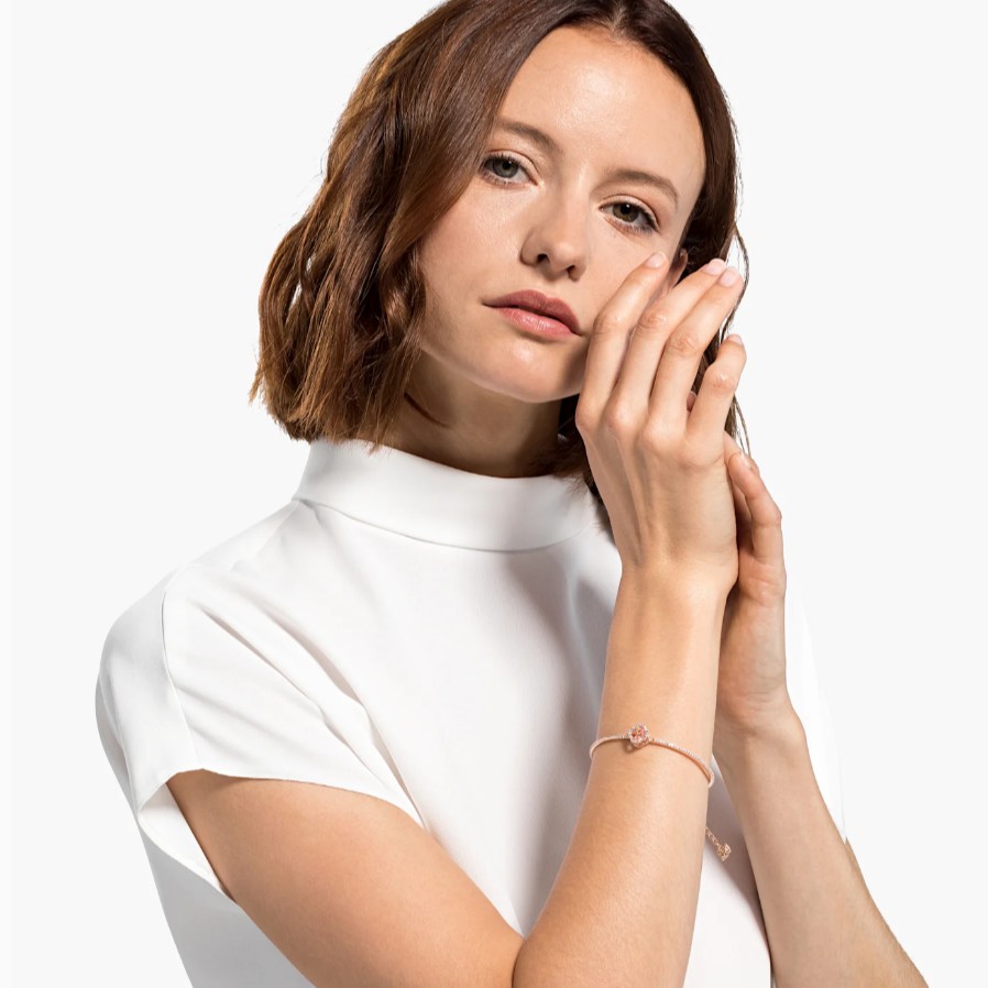 SWAROVSKI(สวารอฟสกี้) SPARKLING DANCE CLOVER สร้อยข้อมือคริสตัล 5516476 ...