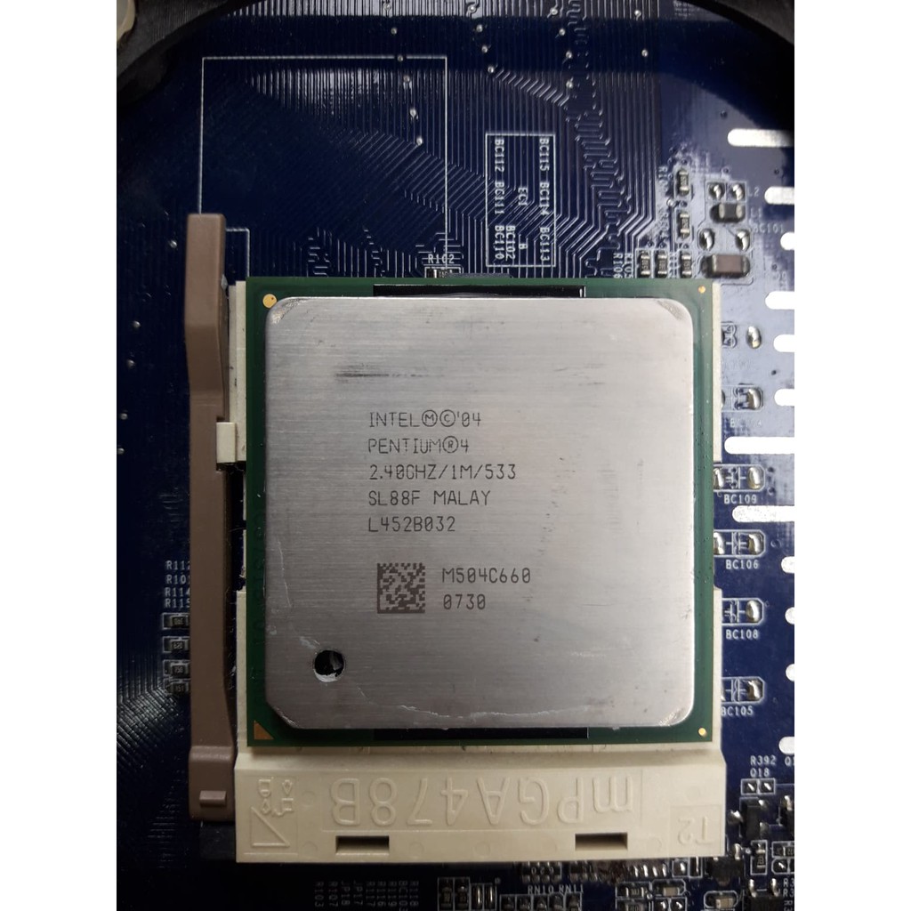 CPU INTEL PENTIUM 4 2.40 GHZ + Mainboard Laser FOXCONN +PSU 320W +Hard ...
