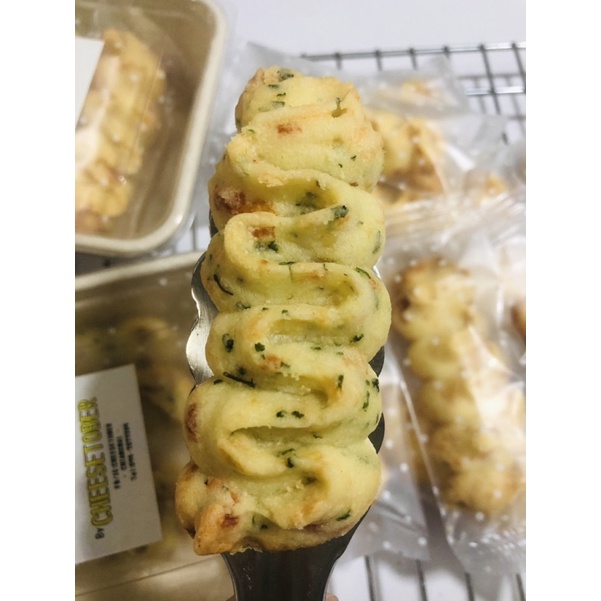 Cheese Garlic Butter Cookies กระเทียมชีสคุกกี้ - dararatph - ThaiPick