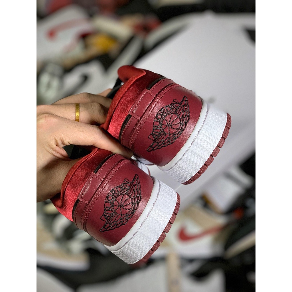 Pick up Air Jordan Low AJ Joe low-top casual sneakers from the ground ...