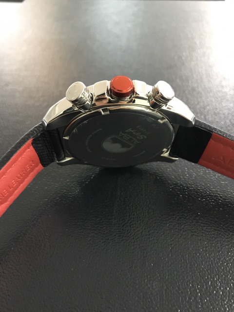 นาฬิกาข้อมือผู้ชาย ALBA รุ่น VK63-X008S สปอร์ตโคโนกราฟ - nathawan ...