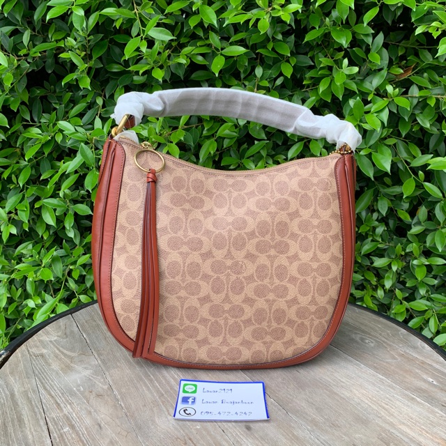 Coach Sutton HOBO 14 - lawanbuajanboon - ThaiPick