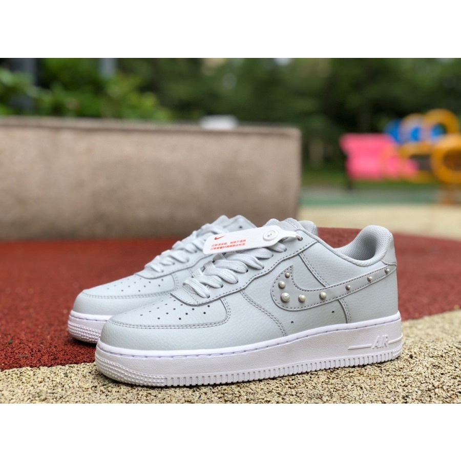 Ńíkê AF1 รองเท้าลำลอง Silver Pearl low Air Force 1 07 SE AF1 Silver ...