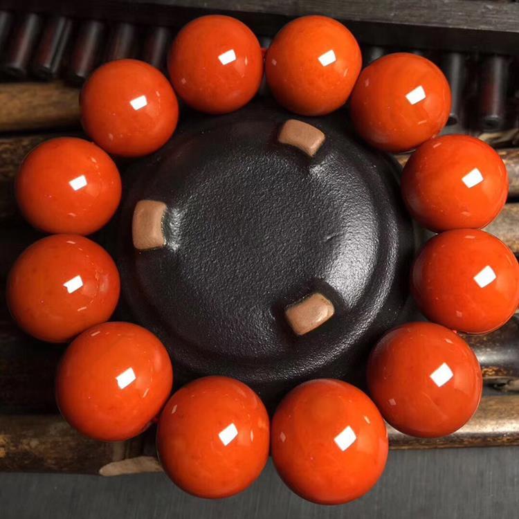 ธรรมชาติ Sichuan Liangshan เปลวไฟรูปแบบ South Red Agate สร้อยข้อมือลูก ...
