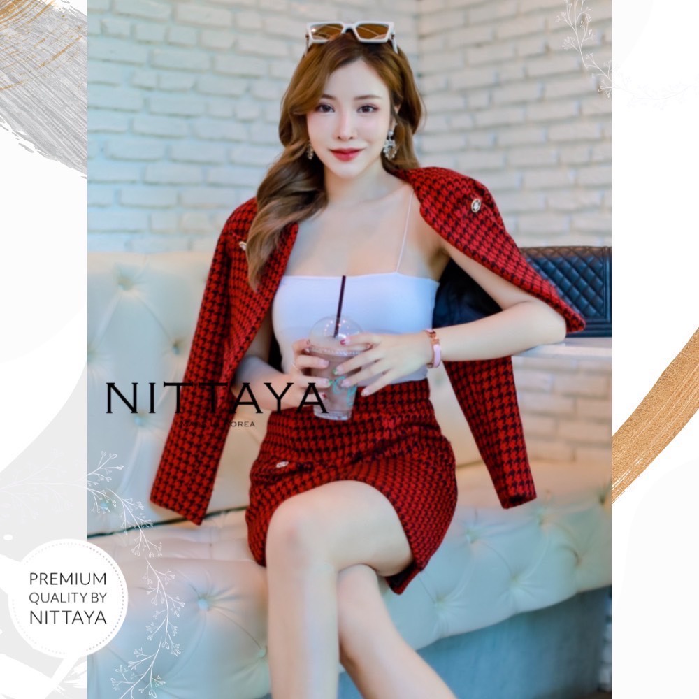 งานป้าย NITTAYA การันตีเสื้อผ้าคุณภาพ เซ็ทเสื้อสูทลายชิโนริกระโปรง มี 2 สี แดง น้ำตาล มีสองชิ้น ...