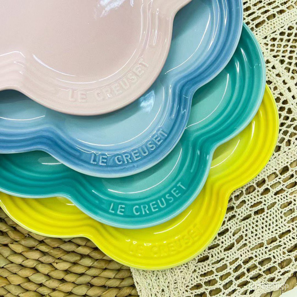 Cool color flower plate le creuset petal plate flower-shaped plate four ...