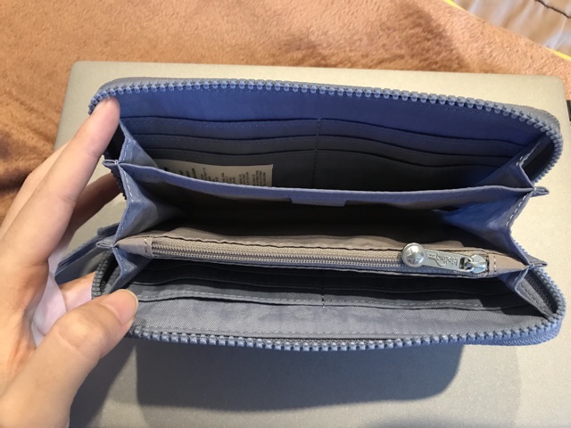 ส่งต่อกระเป๋าสตางค์ #KIPLING สี Timid blue ของแท้ ไม่เคยใช้งาน ...